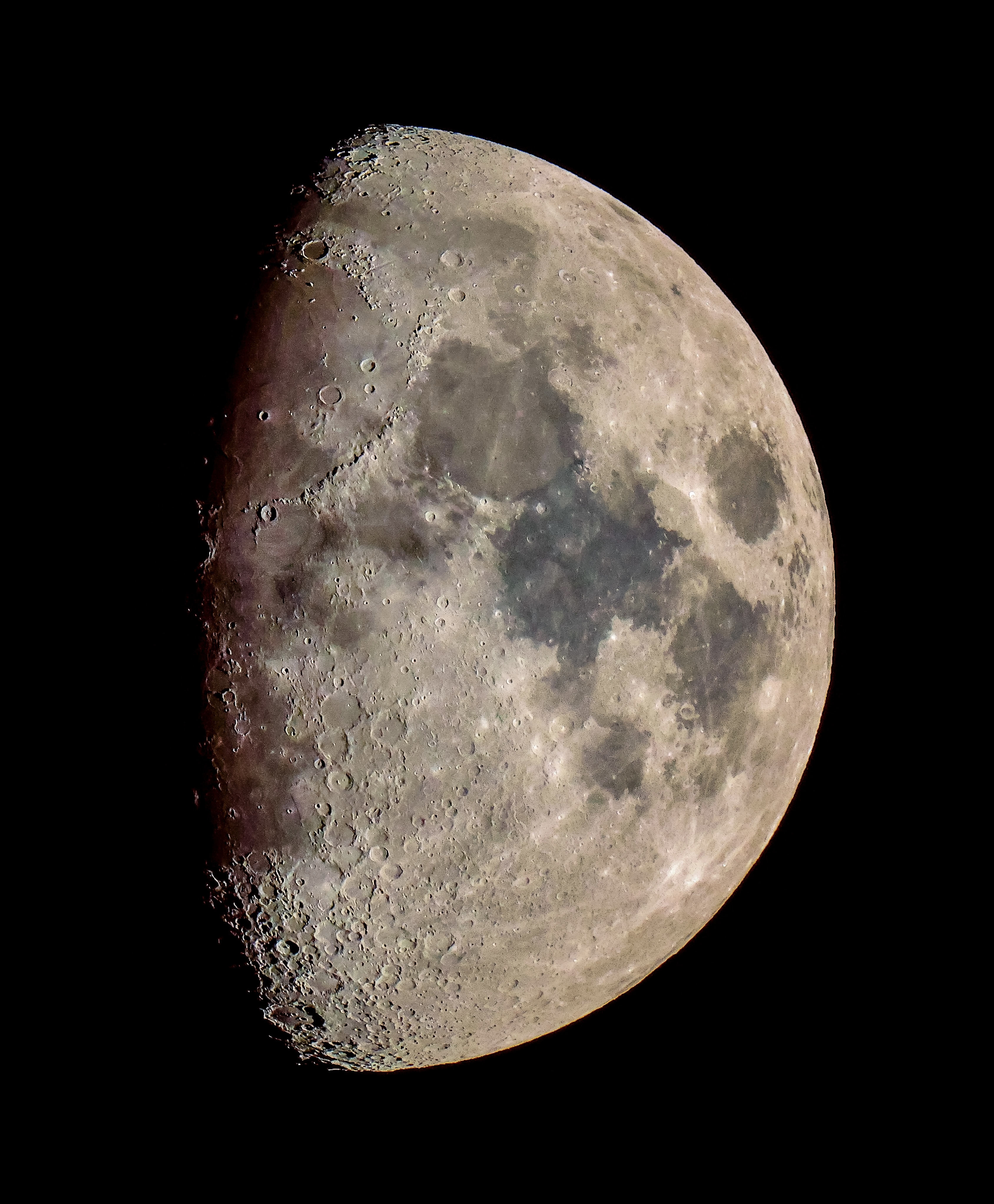 The Moon and its Colors! | Shutterbug